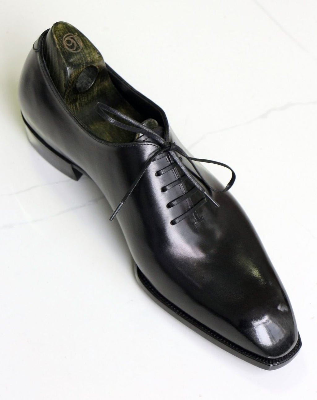 Oct. Tenth Wholecut – Oct. Tenth Shoemaker